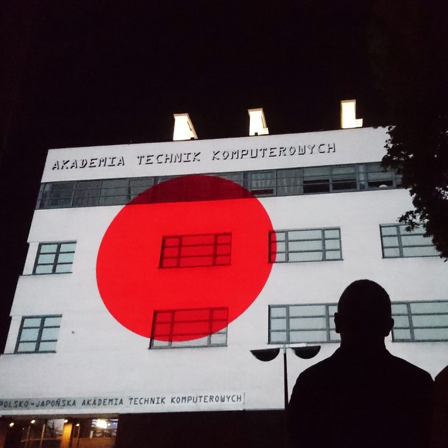 w PJATK - Polsko-Japońska Akademia Technik Komputerowych